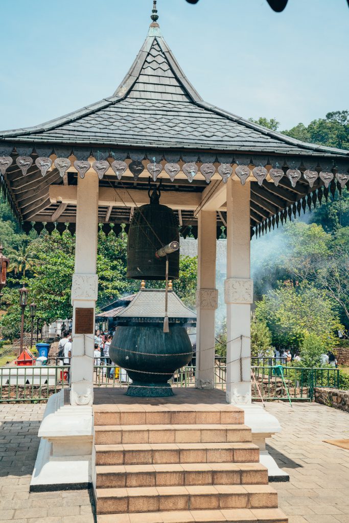 Letters from Sri Lanka - All the Secrets of the Temple of the Sacred ...