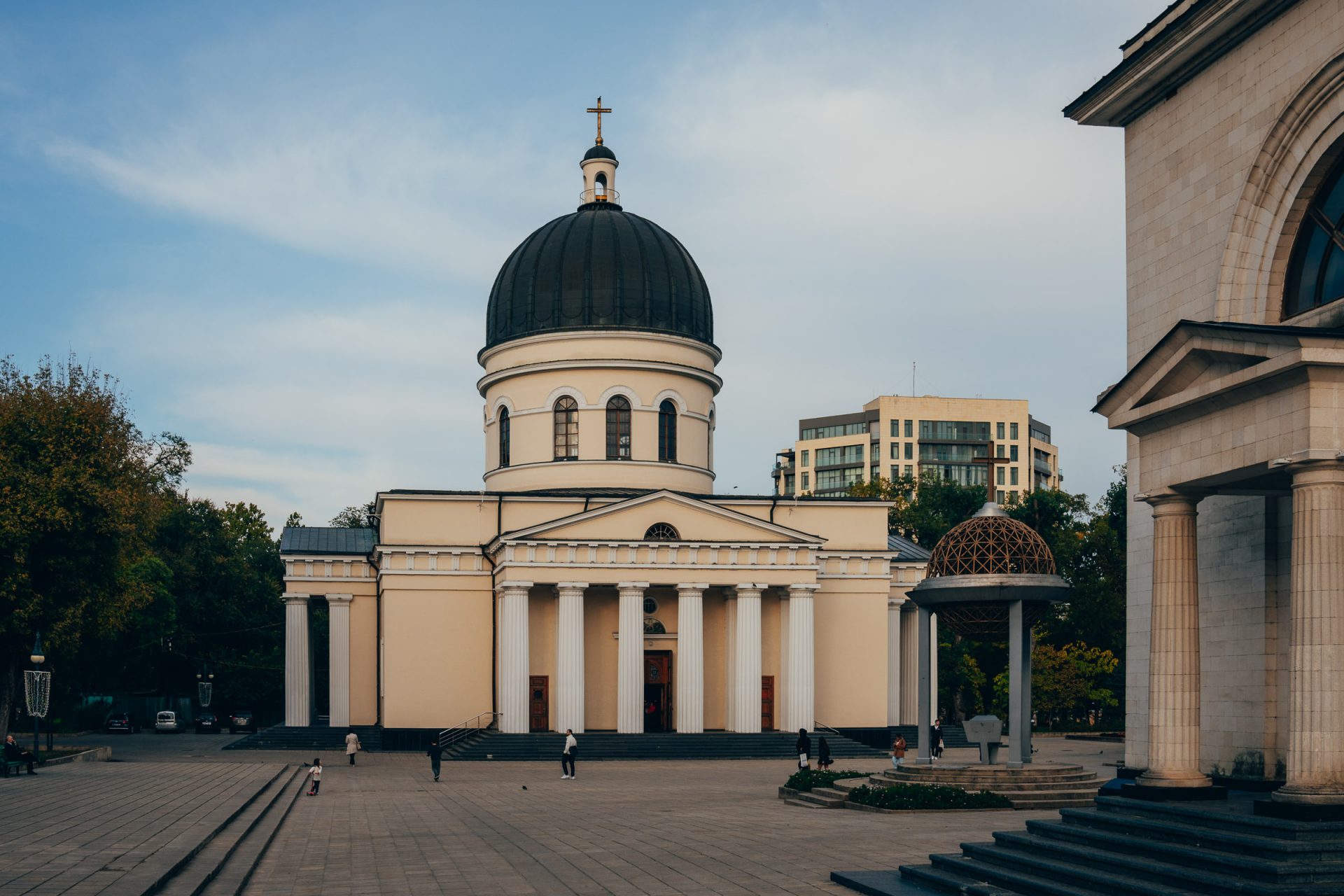 Letters from Moldova: Chisinau, a Small Metropolis with a Big Heart ...