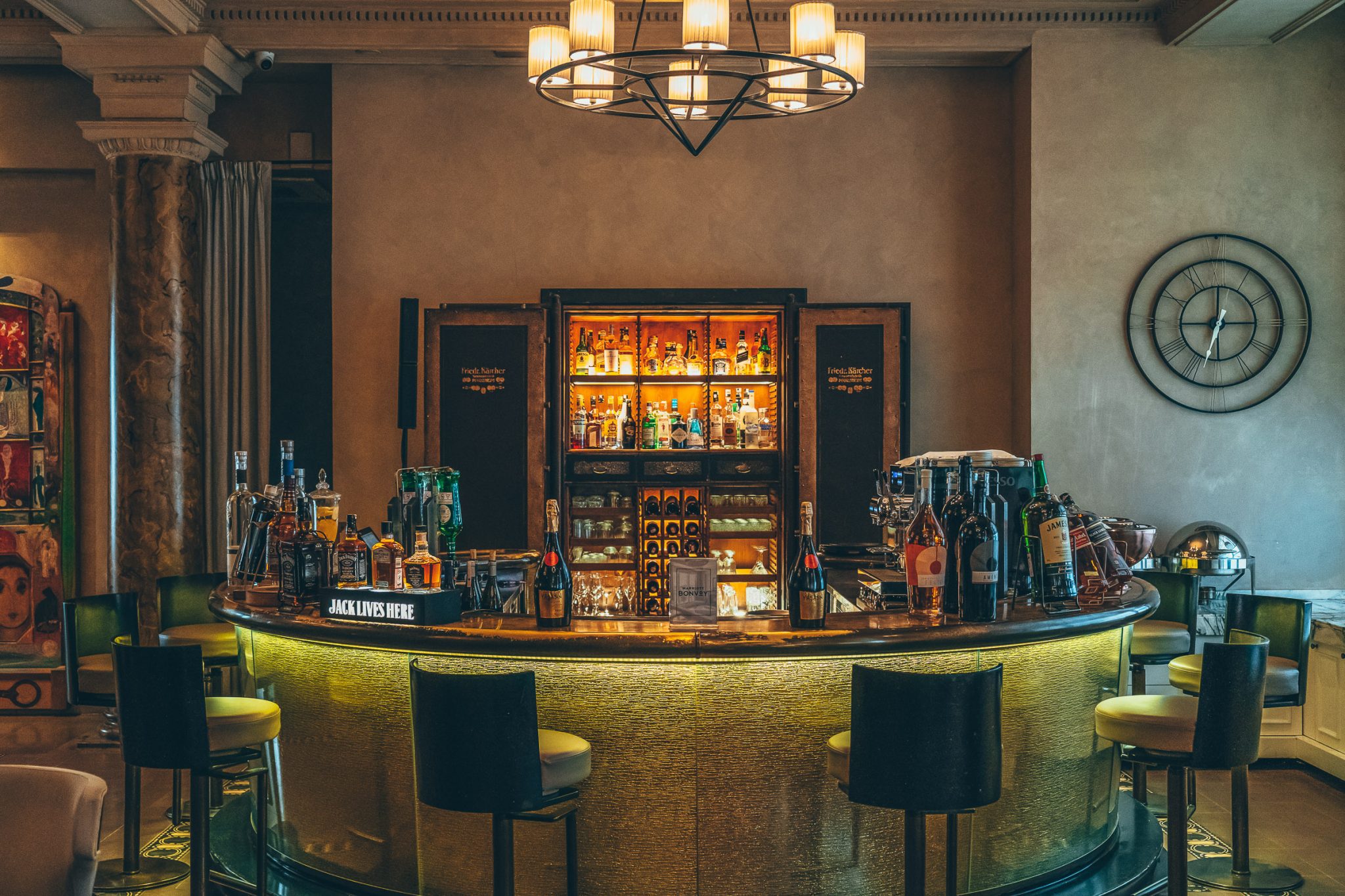 The Bank Hotel Istanbul: A Remarkable Combination of deep-rooted ...