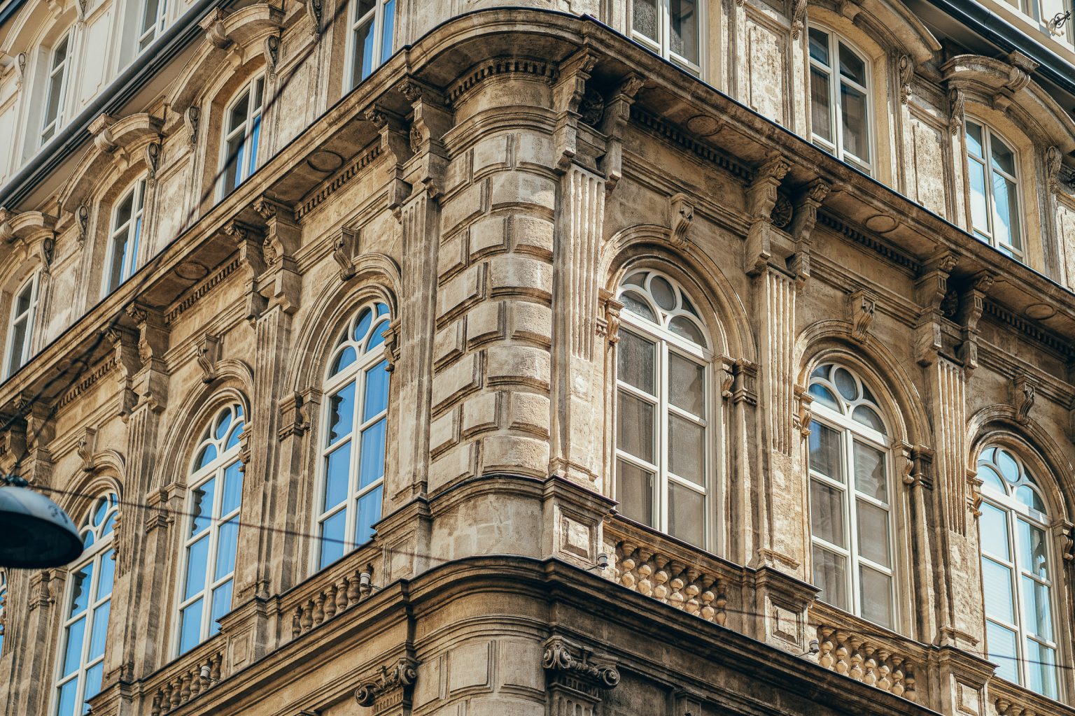 The Bank Hotel Istanbul: A Remarkable Combination of deep-rooted ...