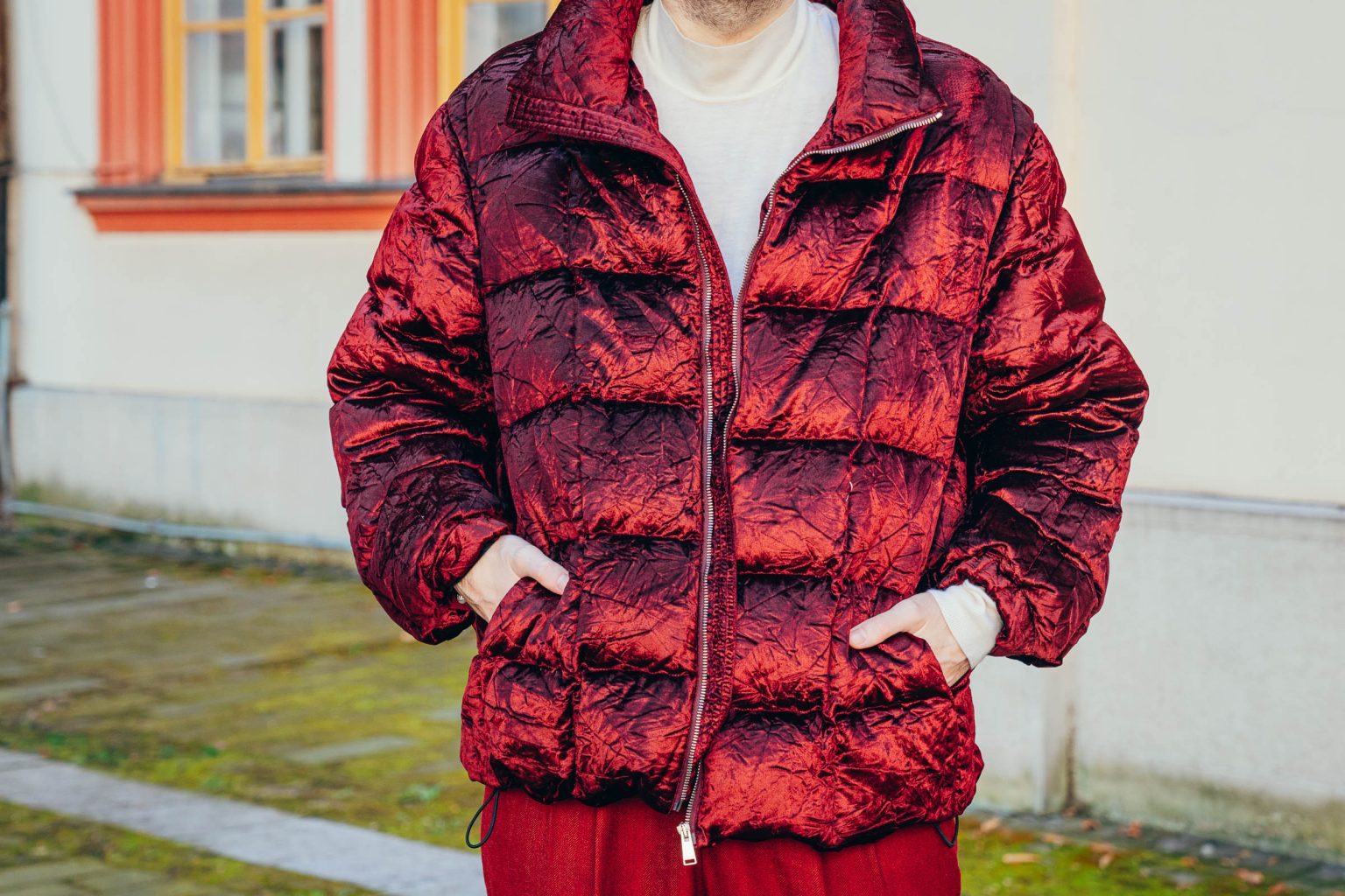 VERSACE: The Story of Iconic Fashion Pieces with Impressive Details ...