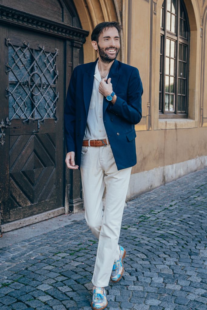 Schaefer & Companions - Antarctica Solune Grand Art, Wearable Art ...